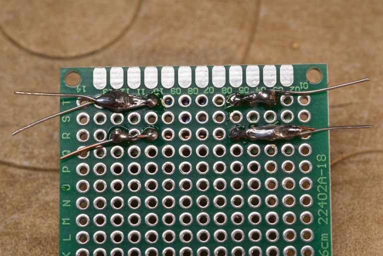 Tools.Valarm.net – Voltage Divider for Solar Panel / Battery Monitoring ...